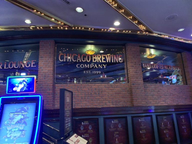 Hugo’s Cellar | Menu, Reviews, & Photos | Fremont Street Experience