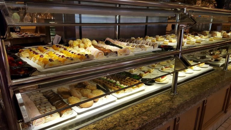 Garden Court Buffet Near Fremont Street Experience