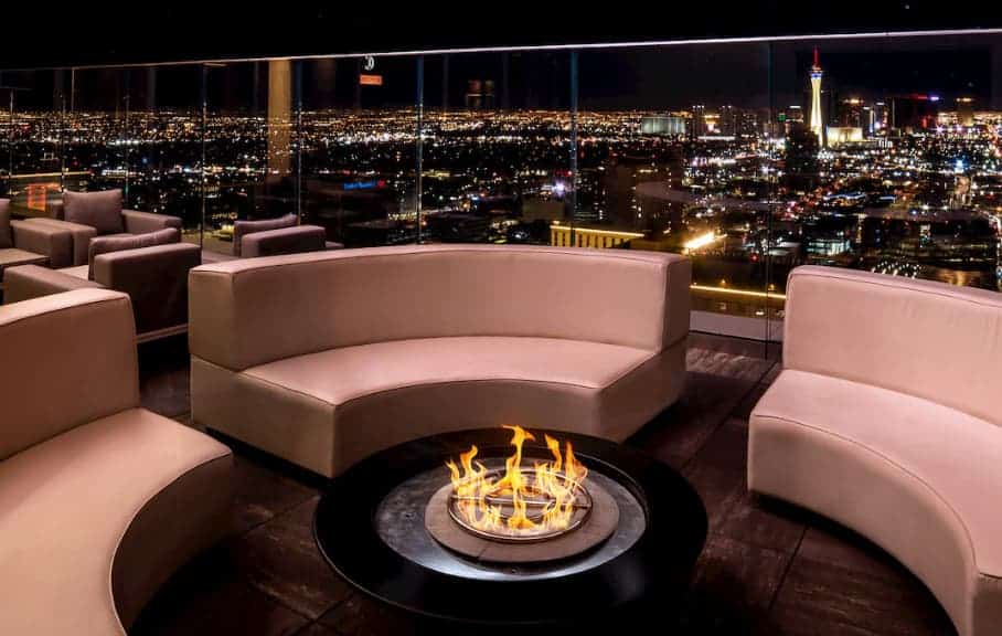Downton Las Vegas Bars & Lounges | Fremont Street Experience